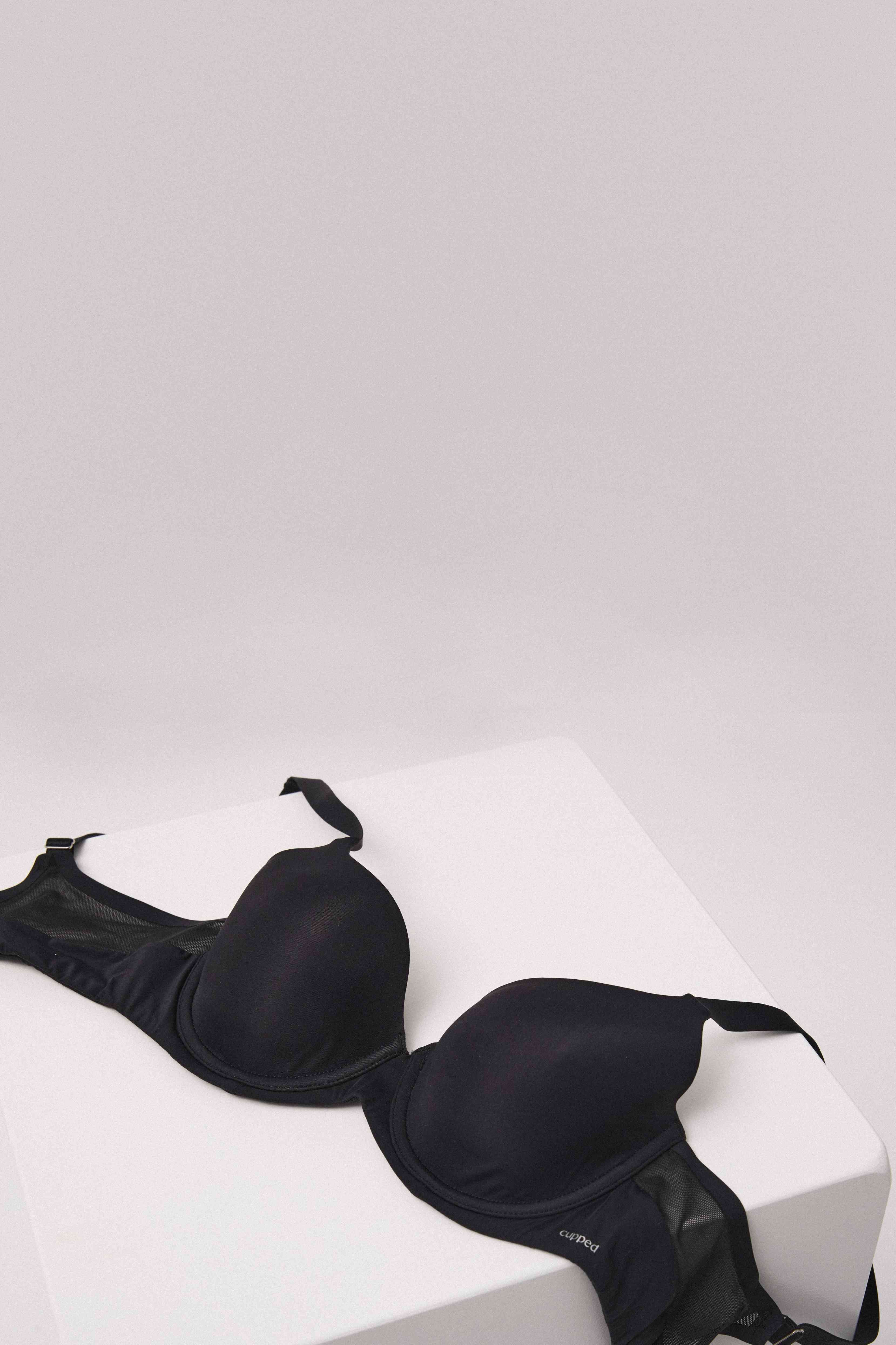 Cupped. BHs nach Maß.